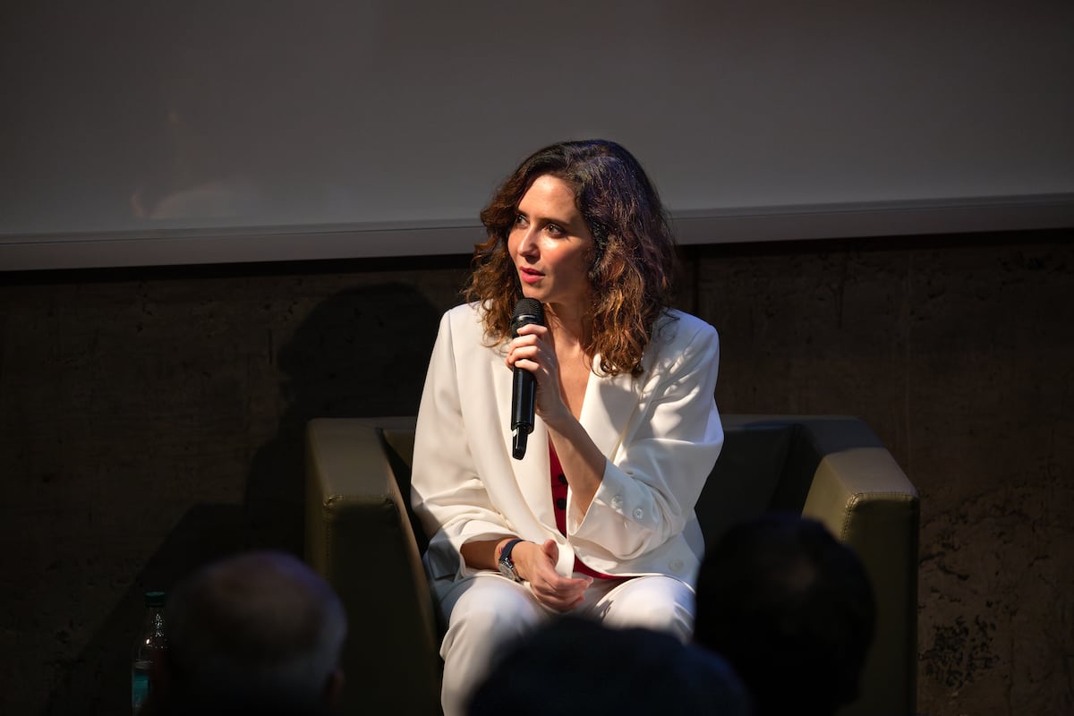 Batalla en el Constitucional para frenar las normas de Ayuso: el ...