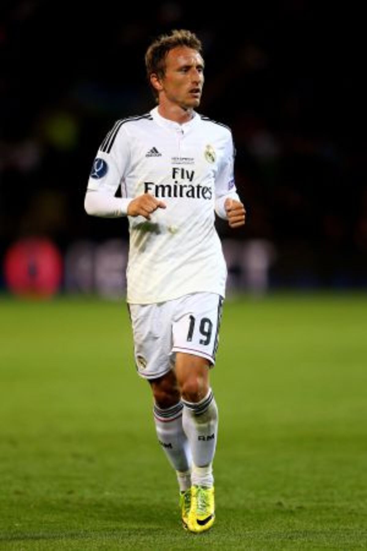 Modric renueva hasta 2018 | Deportes | EL PAÍS