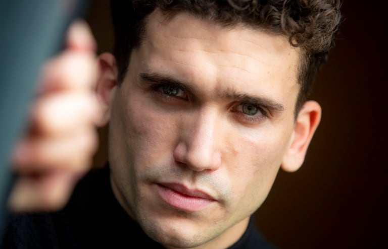 Jaime Lorente: “La fama súbita me dejó vacío, me sentía un producto” | Gente | EL PAÍS