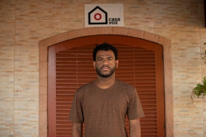 René Silva, la voz de los silenciados por la pandemia en una favela de ...