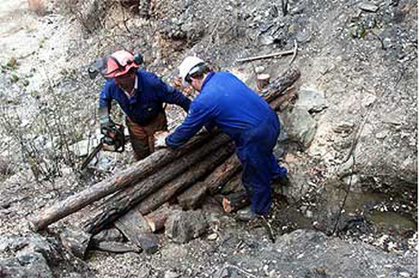 Preparación de una albarrada | Andalucía | España | EL PAÍS