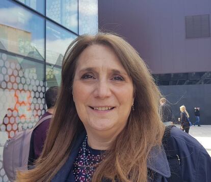 La experta que enseña cómo dejar que las plantas escalen los edificios ...