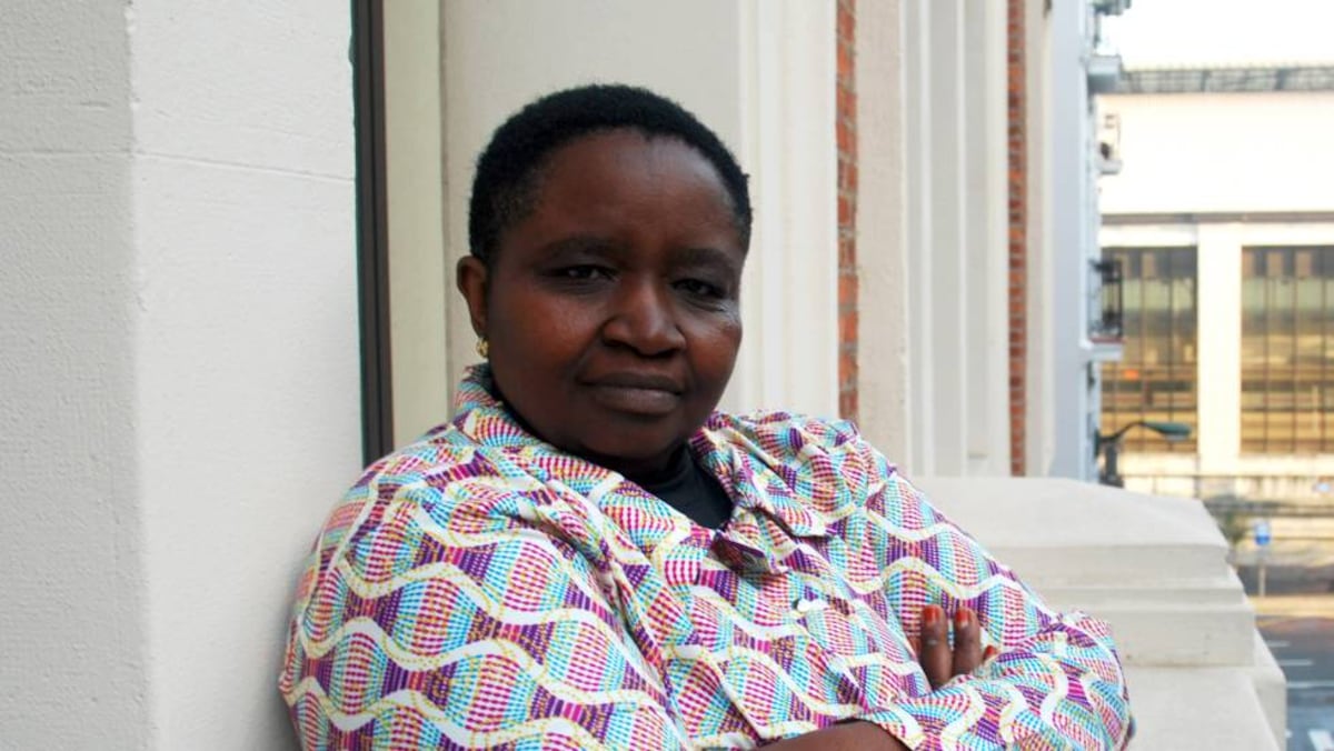 “A las mujeres en Congo nos violan por la batería de tu teléfono ...