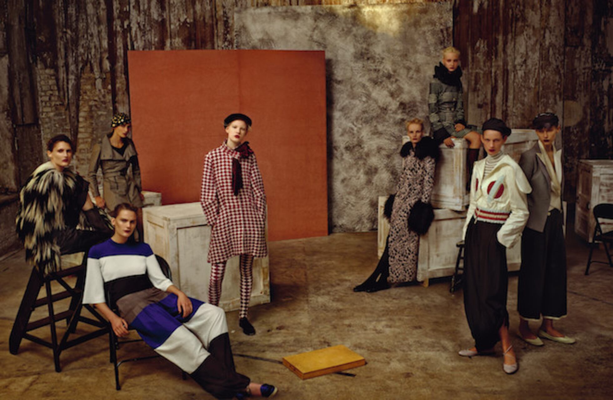 Celebramos con el ‘signore’ Armani cuatro décadas de mujeres gloriosas ...