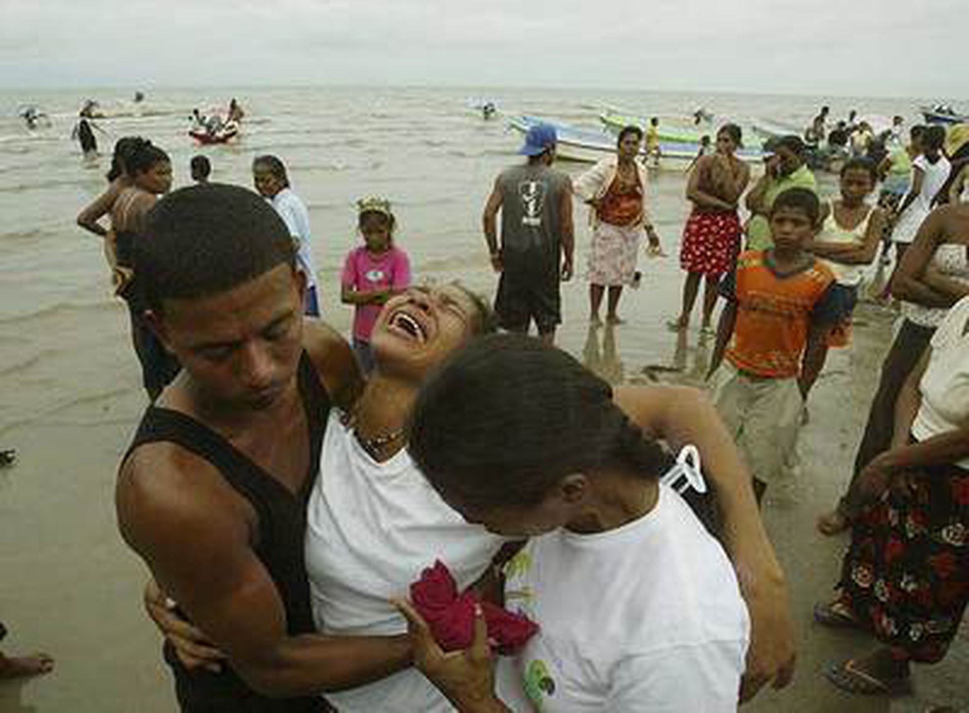 Al menos 100 muertos en Nicaragua y Honduras por el huracán Félix ...