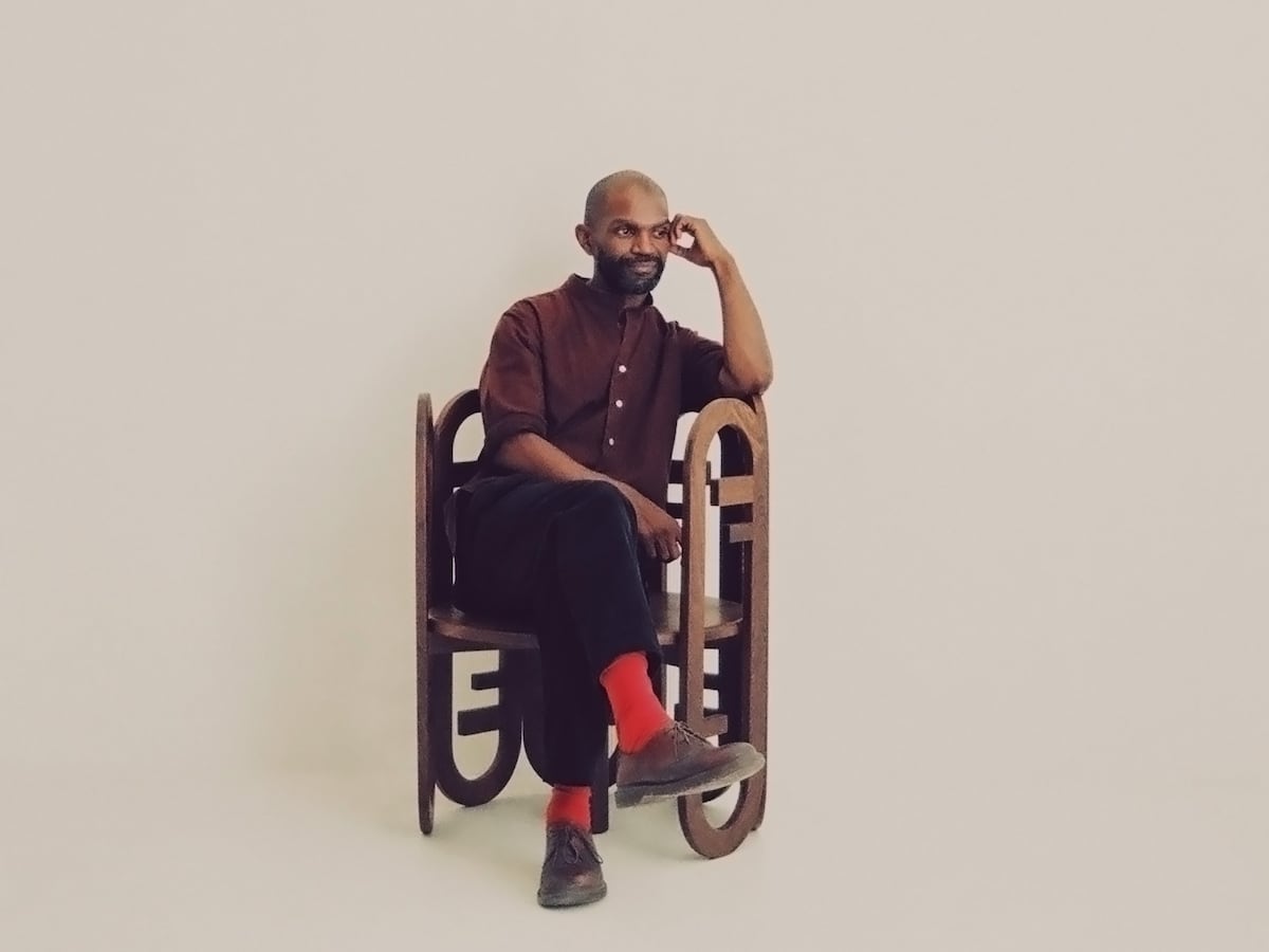 Peter Mabeo, el diseñador que reinventa el mobiliario artesanal desde ...