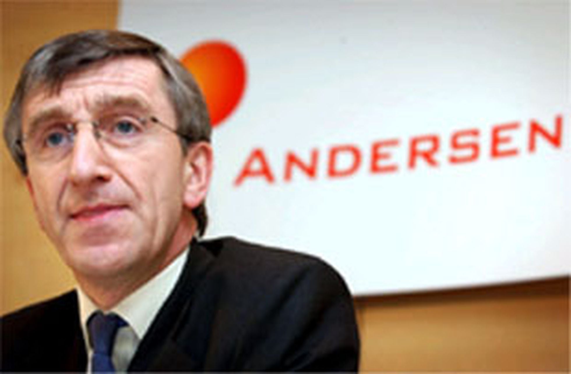 Arthur Andersen elige a su rival alemana, KPMG, para una fusión ...