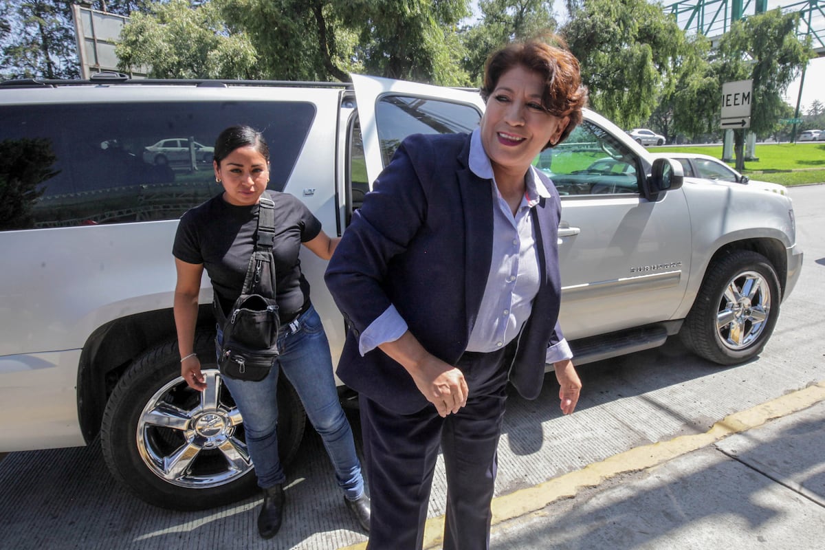 Delfina Gómez La Elegida De Morena Para Acabar Con La Dinastía Del Pri