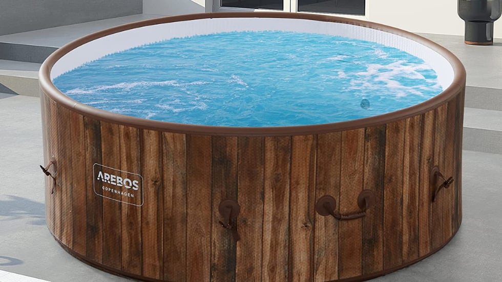 Los mejores jacuzzis para disfrutar de hidromasajes desde casa ...