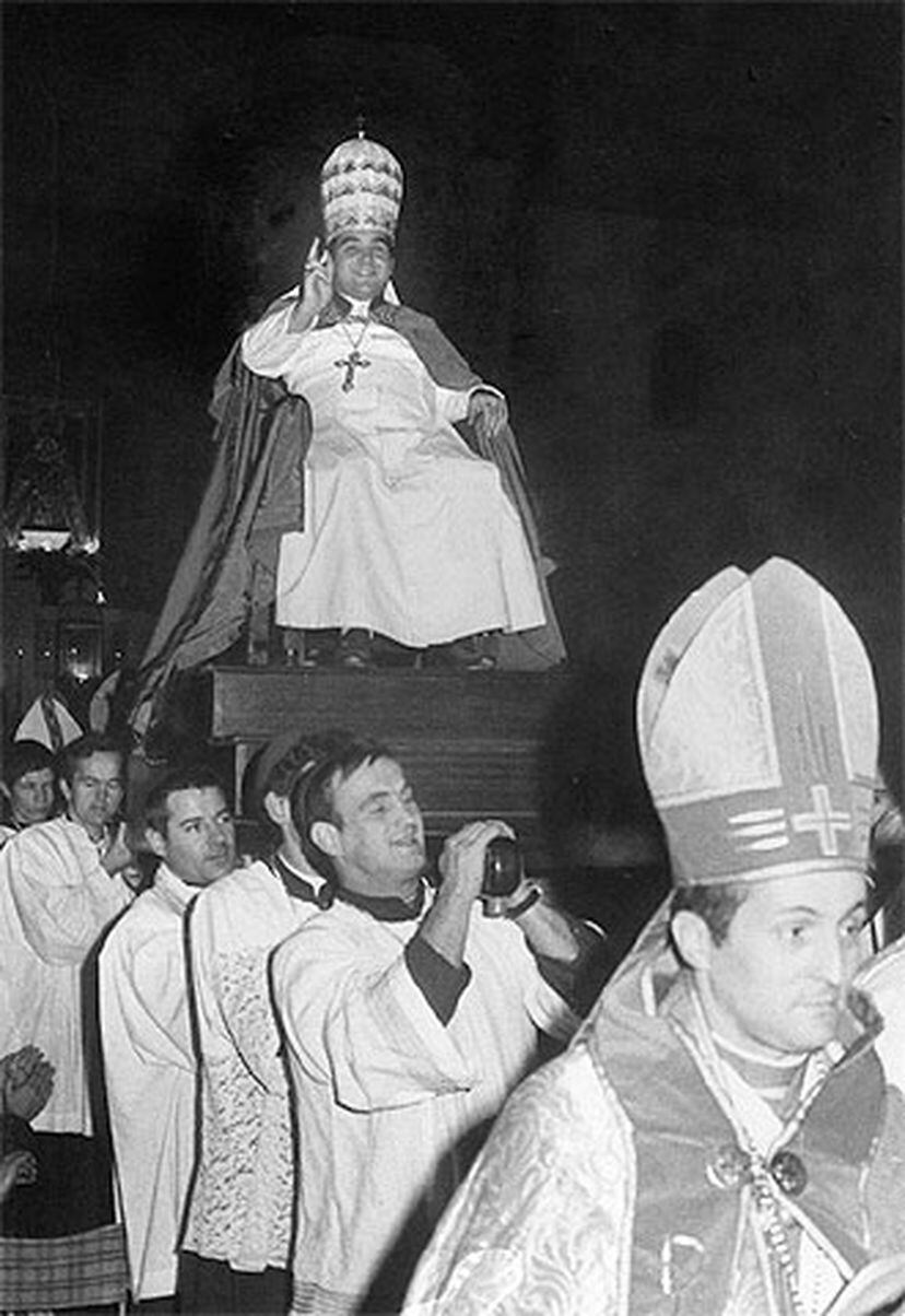 Muere a los 59 años el 'Papa Clemente', creador de la Iglesia del ...