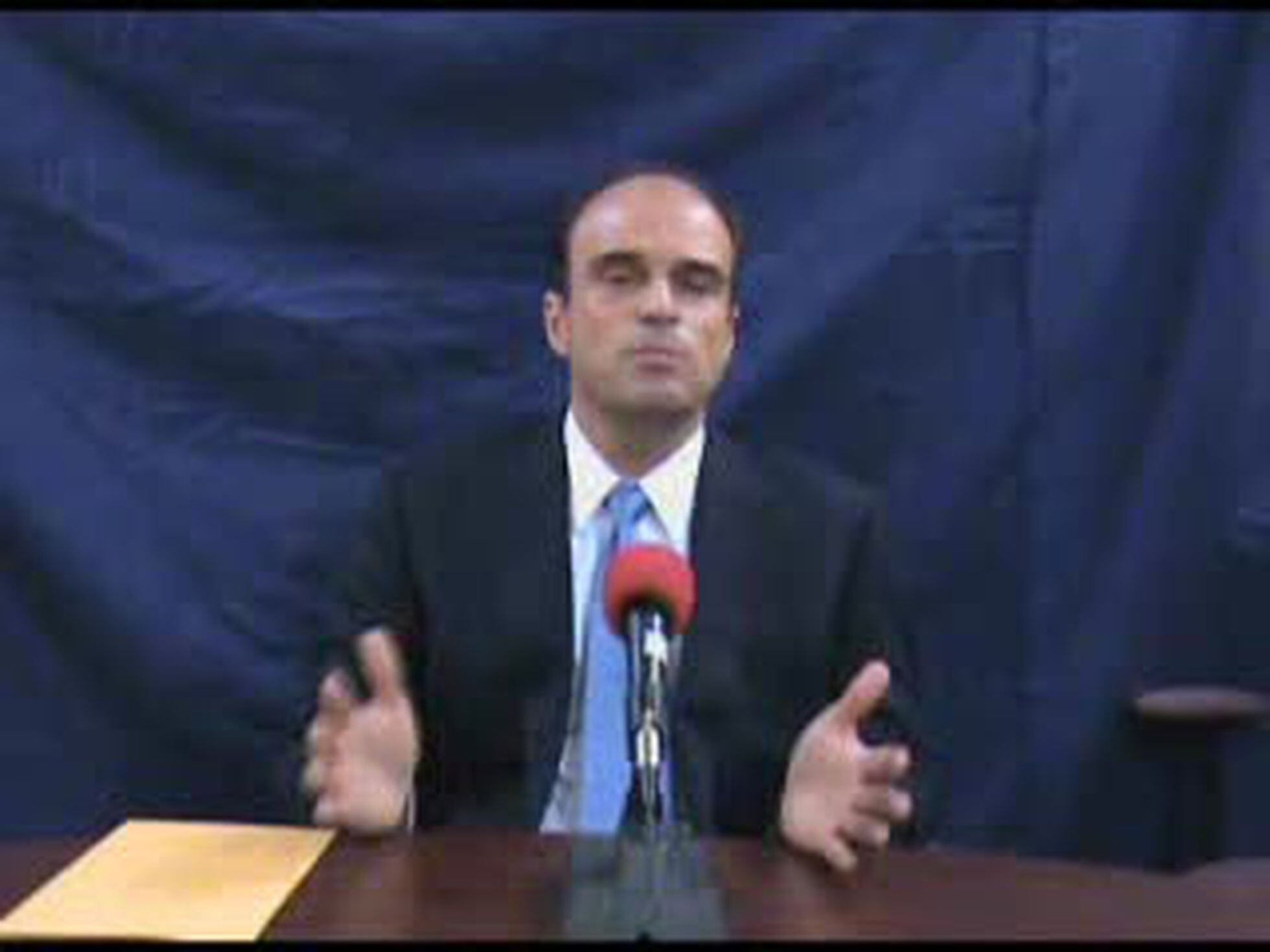 El abogado Rodrigo Rosenberg acusa al Presidente de Guatemala de su ...