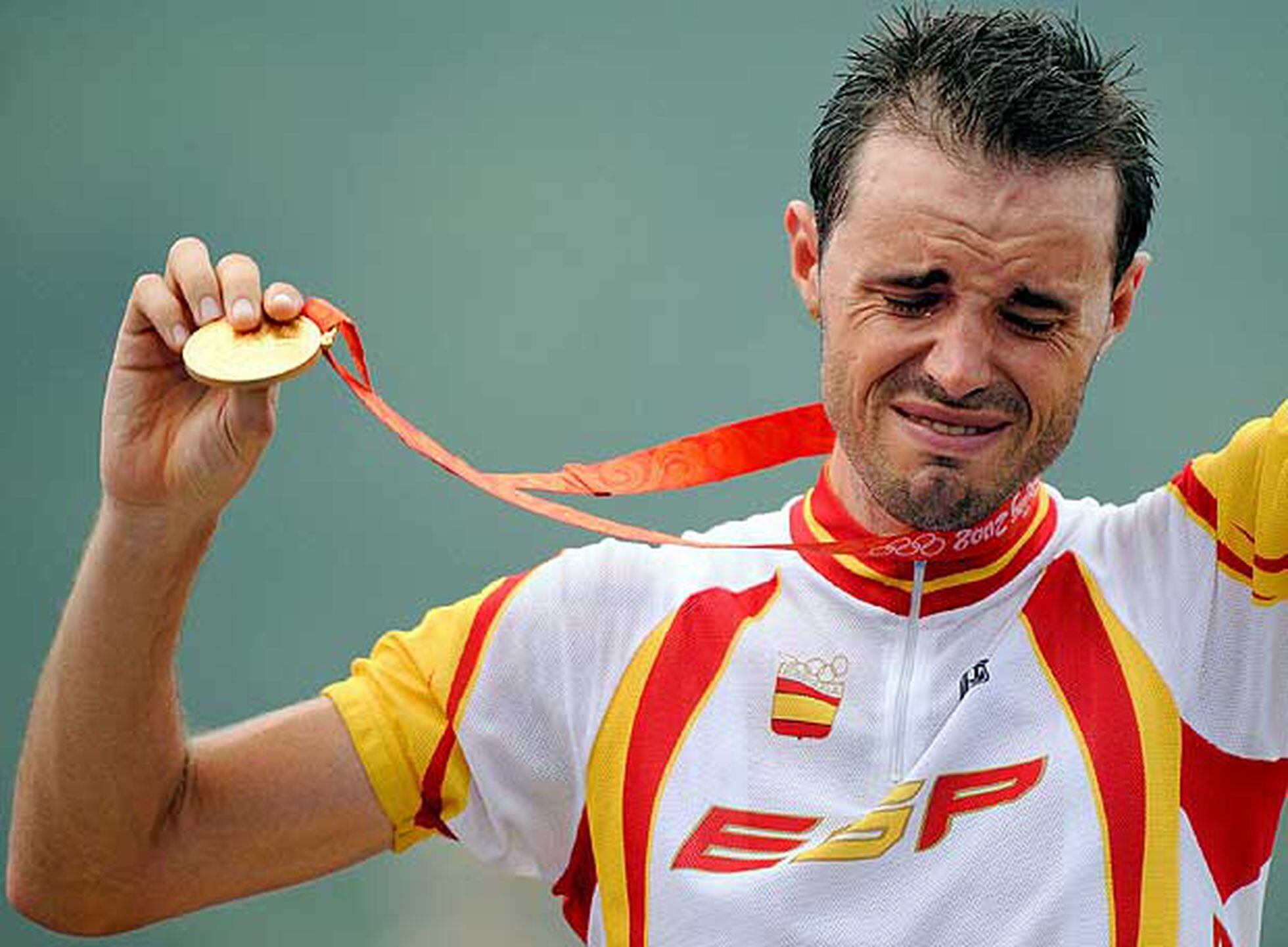 Samuel Sánchez, con la medalla de oro | Deportes | EL PAÍS