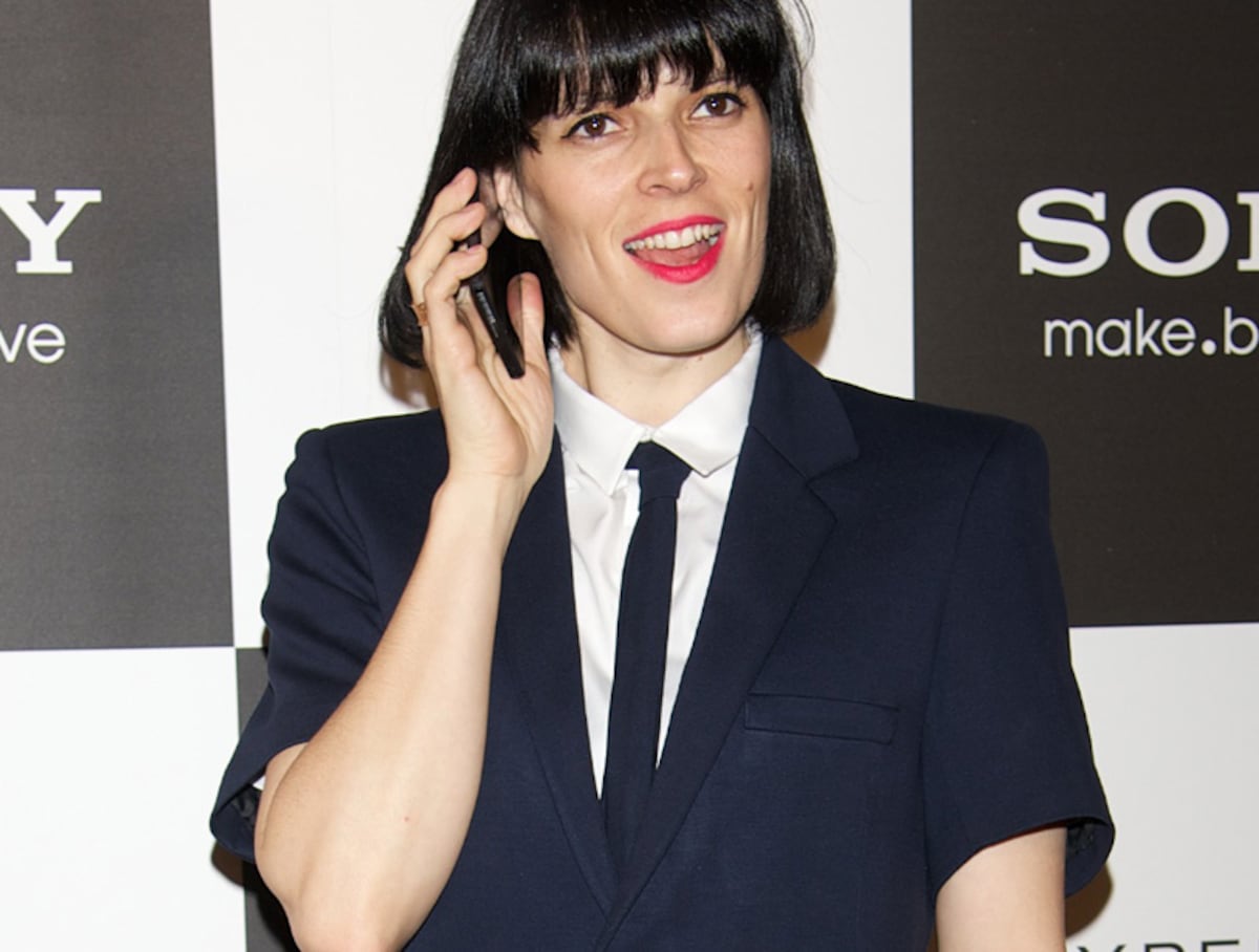 20 veces que Bimba Bosé enseñó a España a vestir andrógino | Fotos | EL ...