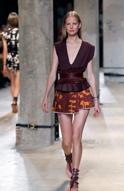 Isabel Marant y su inspiración más tribal | Fotos | Pasarelas de Moda ...