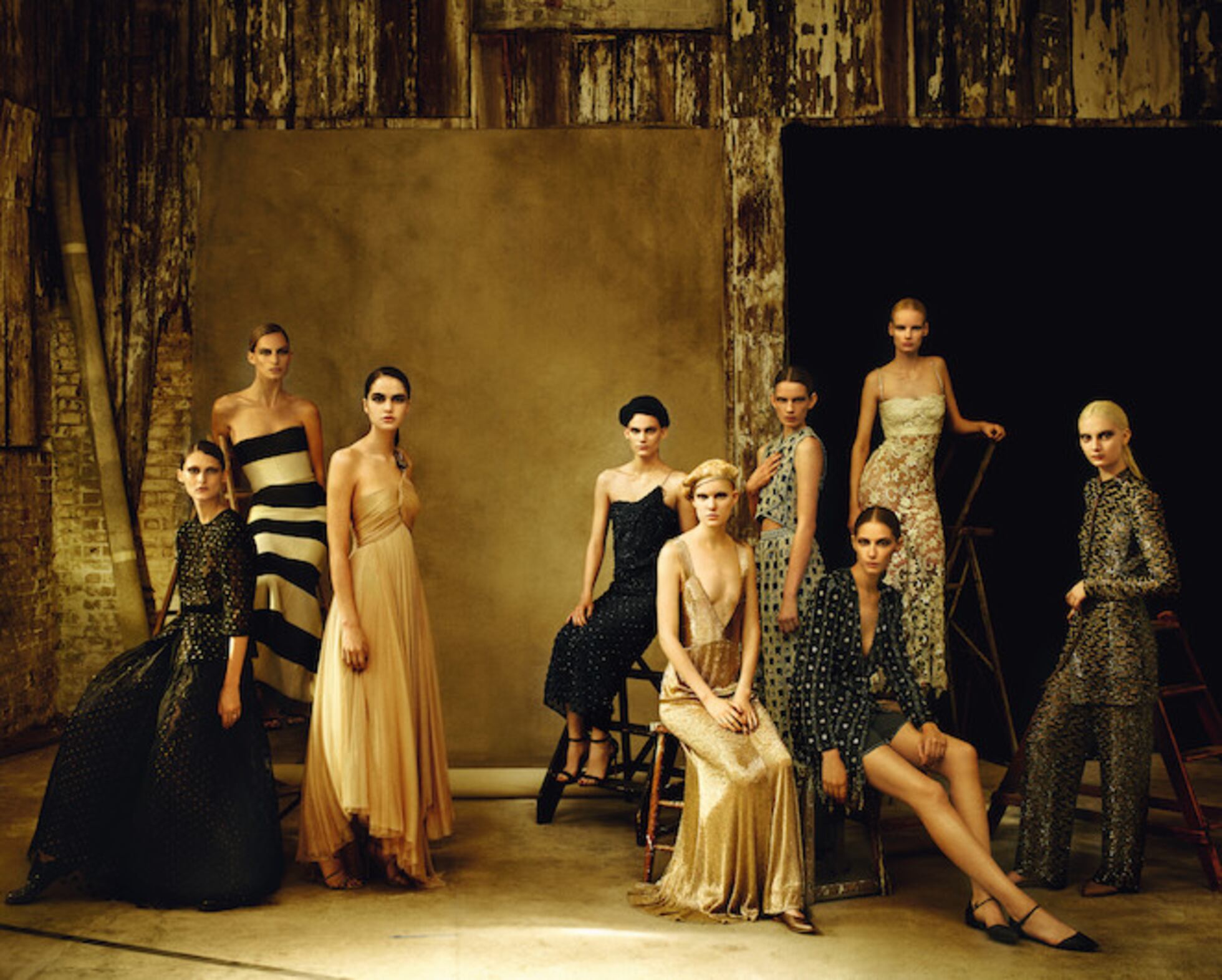 Celebramos con el ‘signore’ Armani cuatro décadas de mujeres gloriosas ...