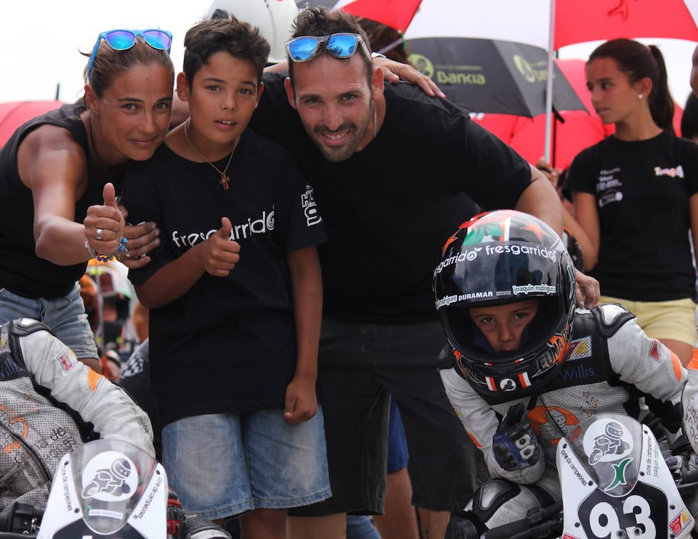 MotorLand Aragón: El piloto de motos Hugo Millán, de 14 años, fallece ...
