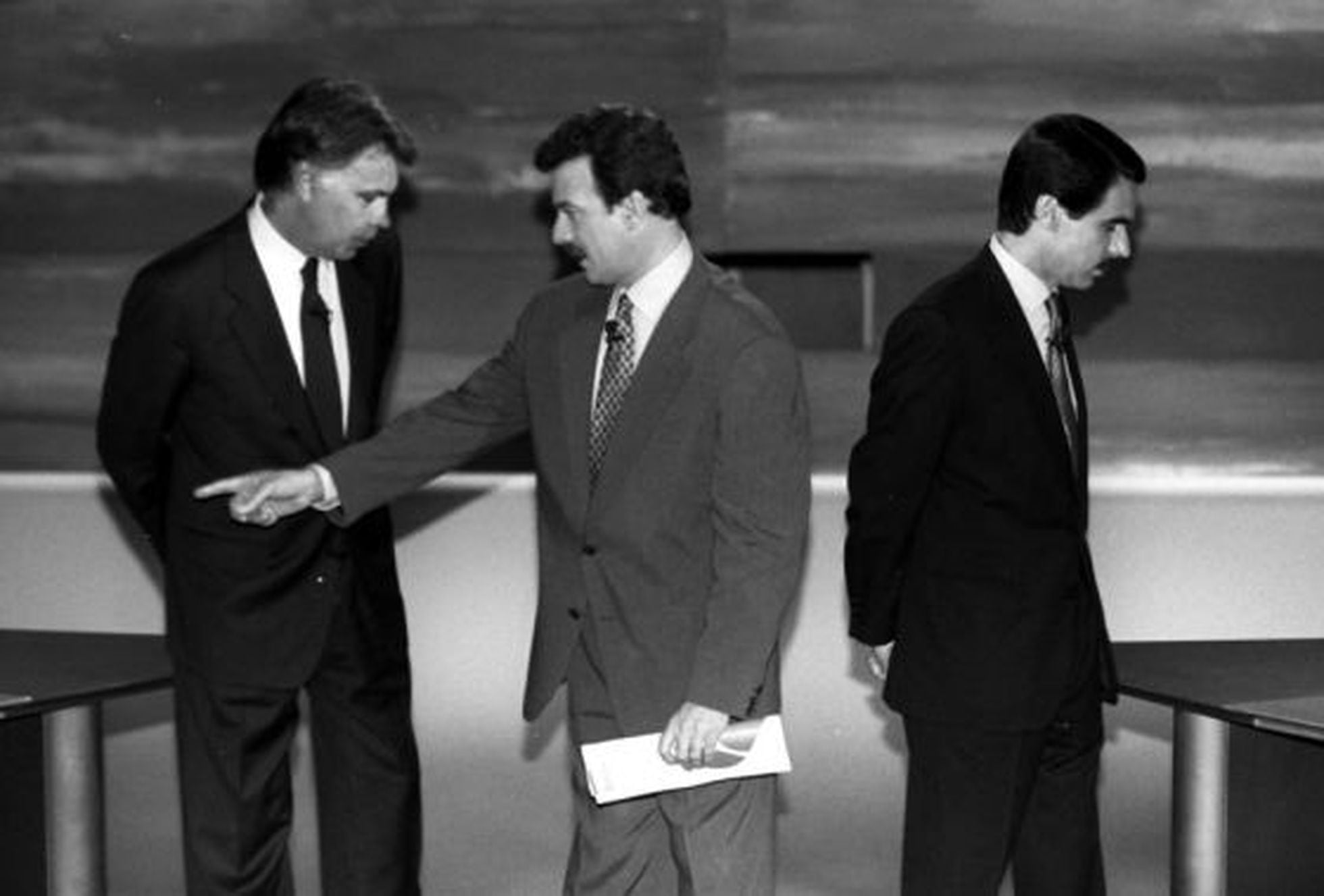 Aznar cree que "España no tiene tiempo para cien días de cortesía" tras ...