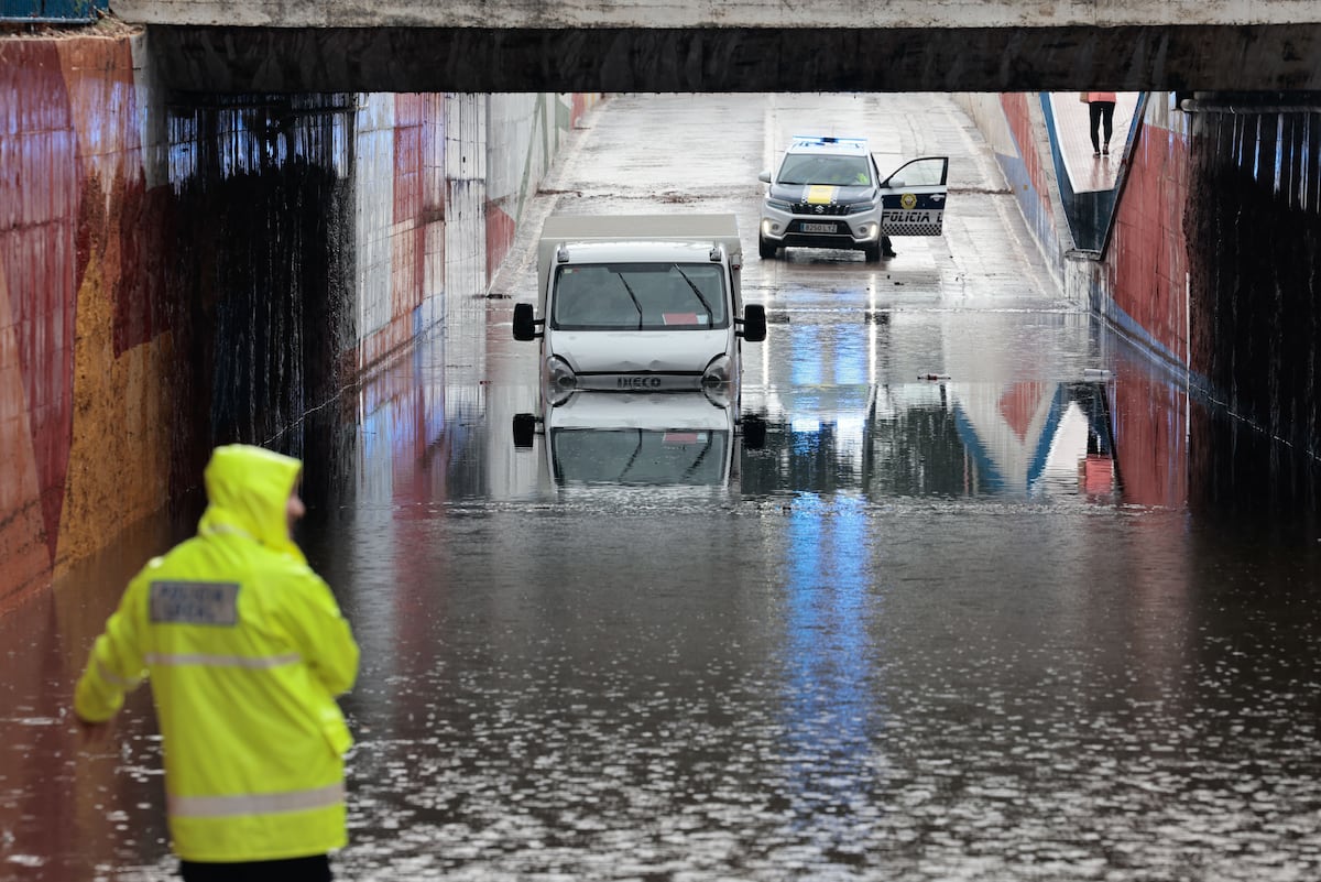 Una lluvia torrencial deja hasta 200 litros en dos horas y obliga a ...