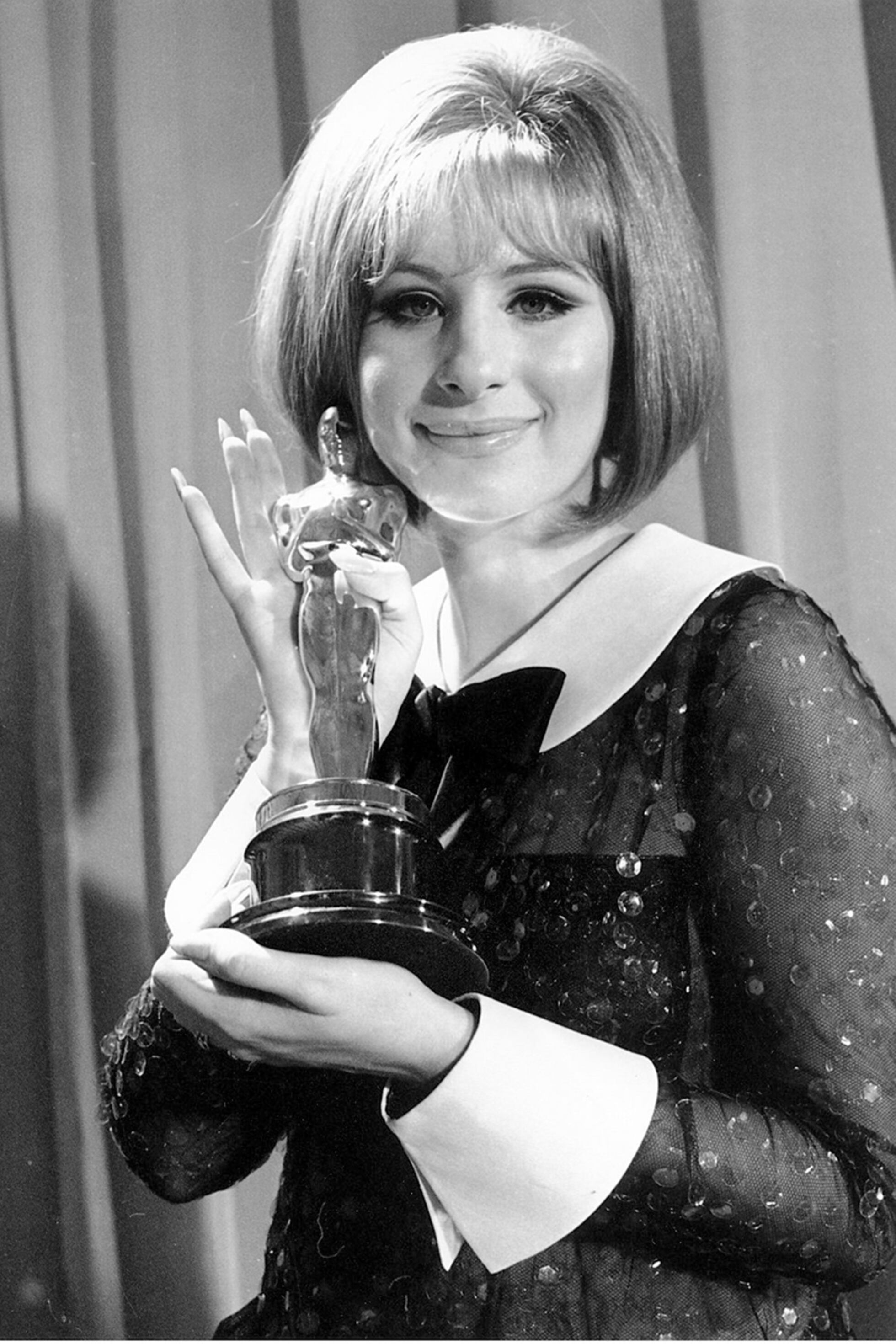 De Audrey Hepburn a Emma Stone: 40 peinados de Oscar que fueron un ...