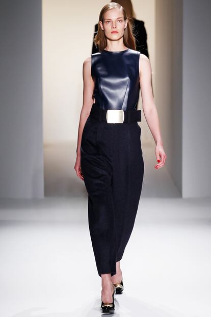 El eterno minimalismo de Calvin Klein Collection | Fotos | Pasarelas de ...