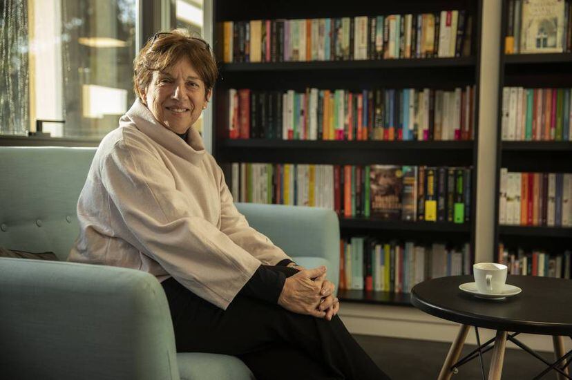 Yolanda Reyes: “La adopción es el choque de dos dolores” | Cultura | EL ...