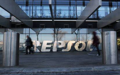 Repsol eleva el beneficio un 37% hasta septiembre y logra su mejor ...