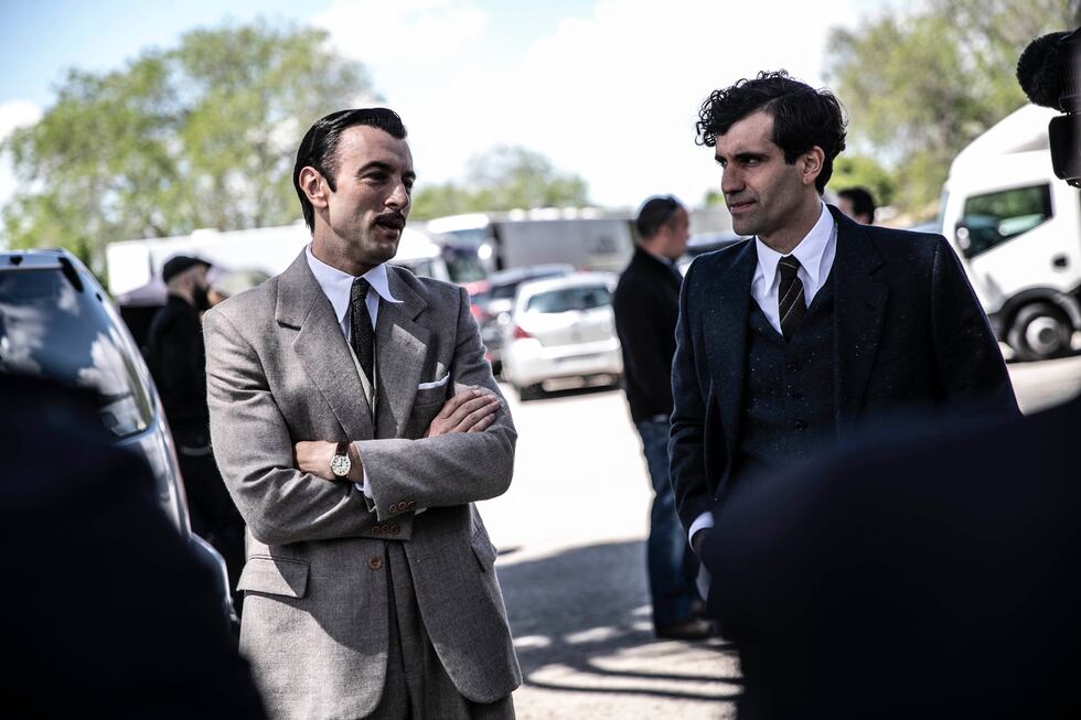 En el rodaje de ‘Los pacientes del doctor García’: fiesta nazi en El ...