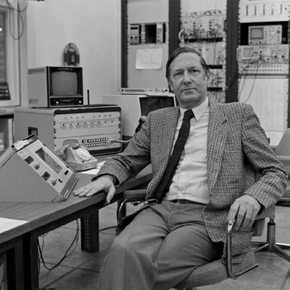 Simon van der Meer, ingeniero que cambió la Física | Necrologicas | EL PAÍS