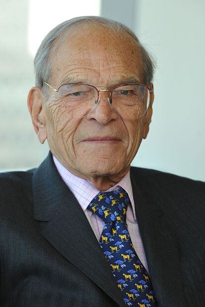 Joseph Flom, el abogado que lanzó las grandes fusiones | Necrologicas ...