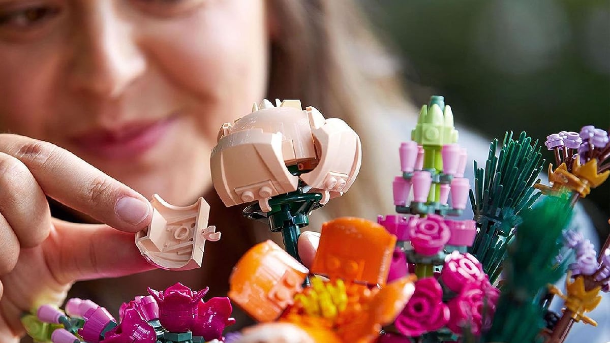Estas flores de Lego son perfectas para decorar y divertirse | Estilo ...