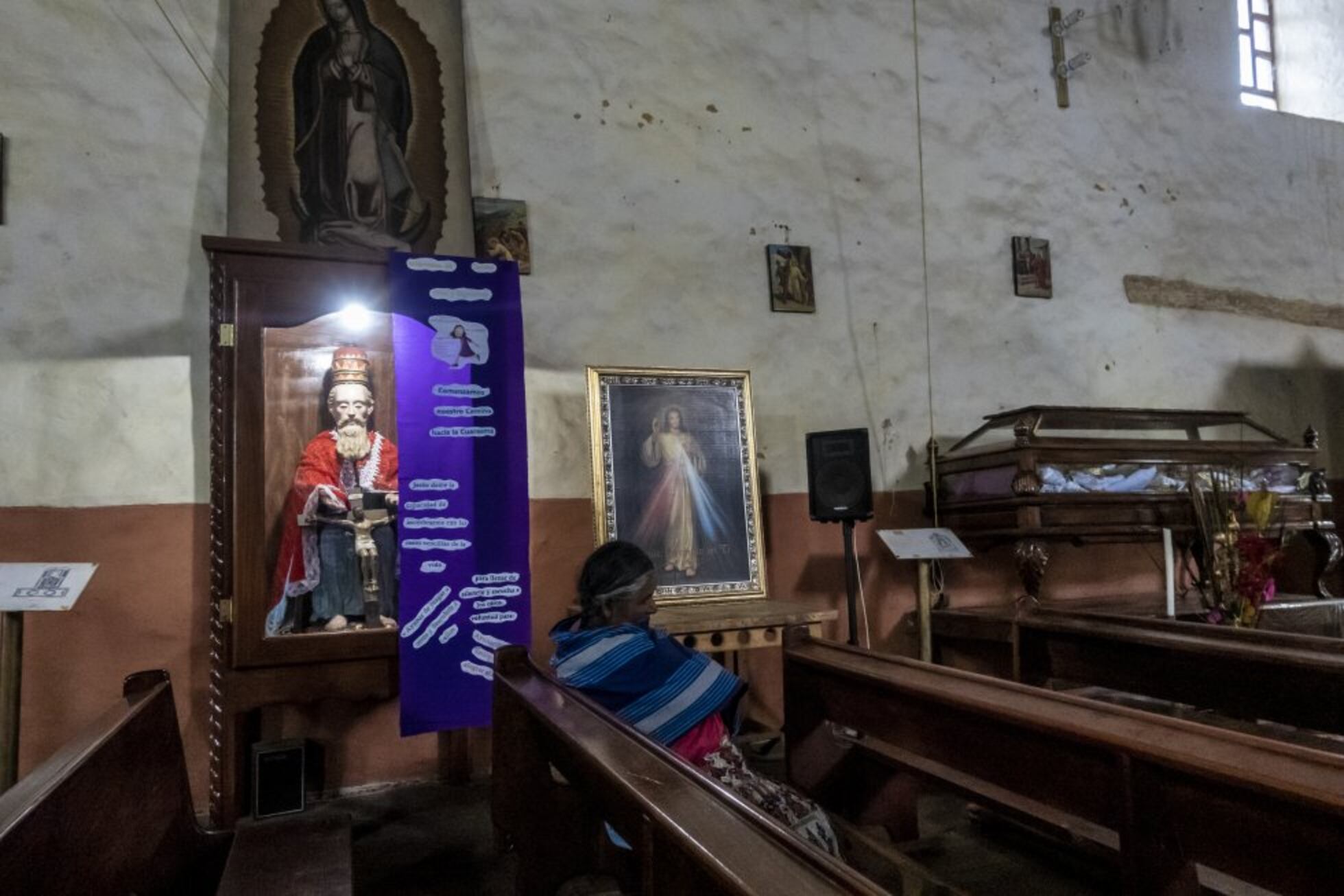 Las imágenes del interior de la iglesia de Santiago en Nurio, Michoacán ...