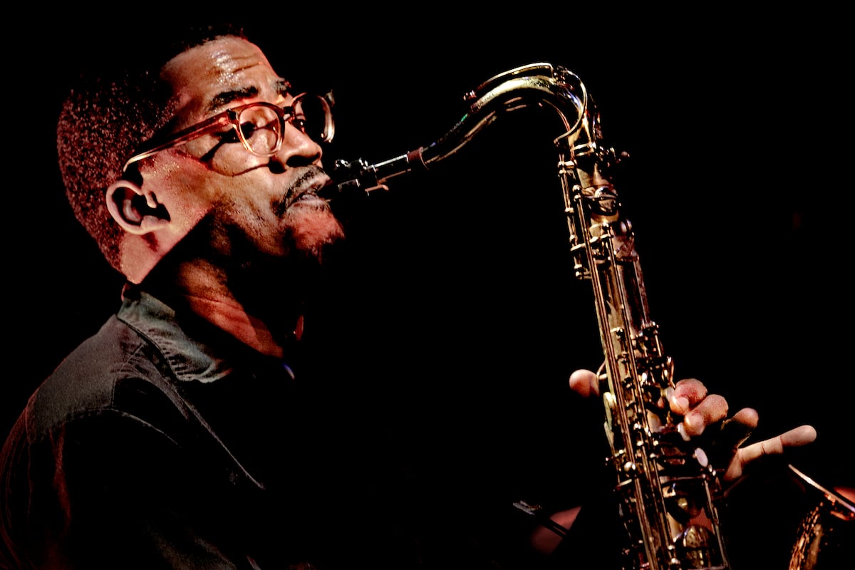 James Brandon Lewis: El jazz como herramienta de conocimiento | Cultura ...