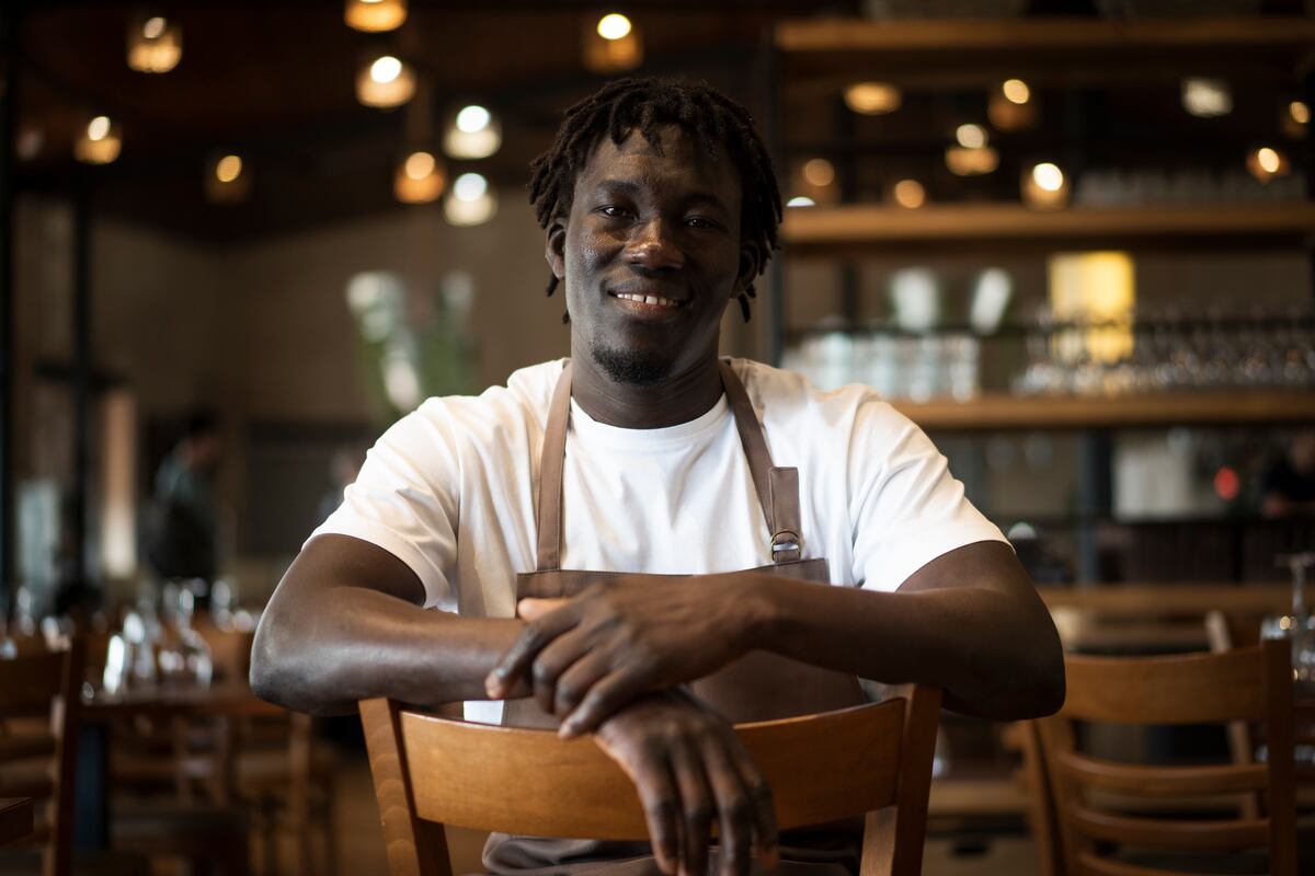 Assane Fall: El senegalés que redujo a un atracador de bancos en ...