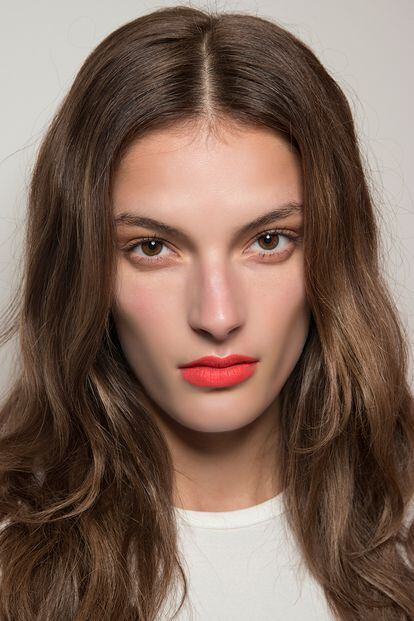 Cinco formas de maquillarte para que tus labios mate destaquen | Fotos ...