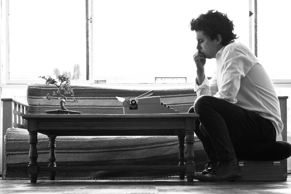 El chileno Benjamin Labatut, nuevo fenómeno editorial de América Latina ...