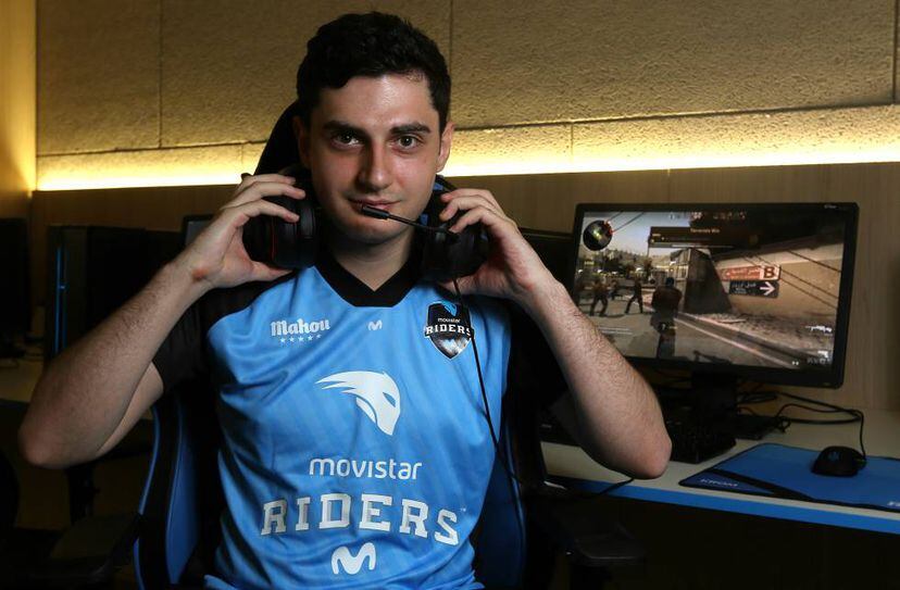 De un pueblo de Girona a ser el Iniesta de los eSports | Tecnología ...