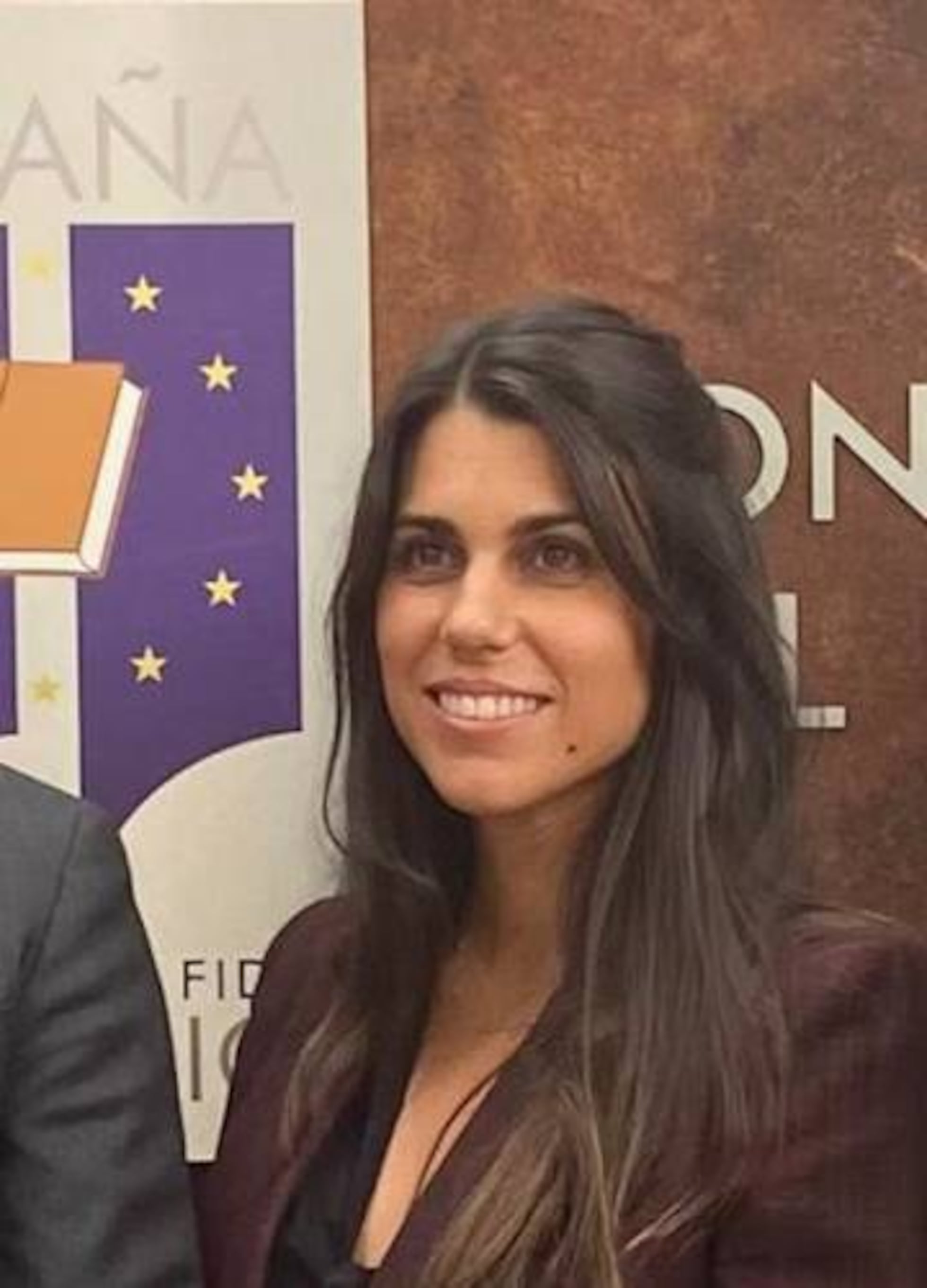 Estudiar embarazada o con la familia en Ucrania: dos nuevas notarias ...