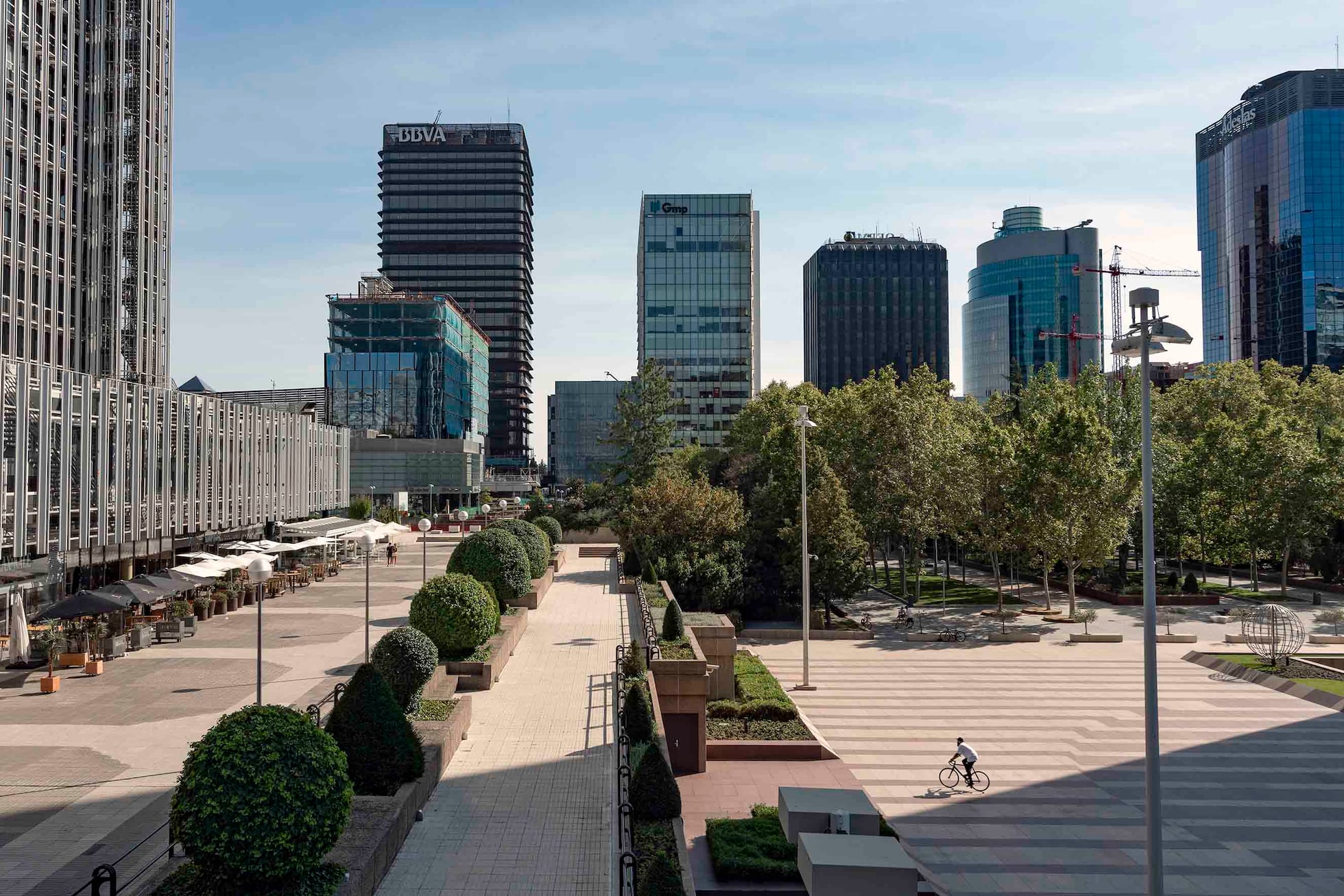 Renazca: los cinco finalistas para transformar Azca, en Madrid, revelan ...