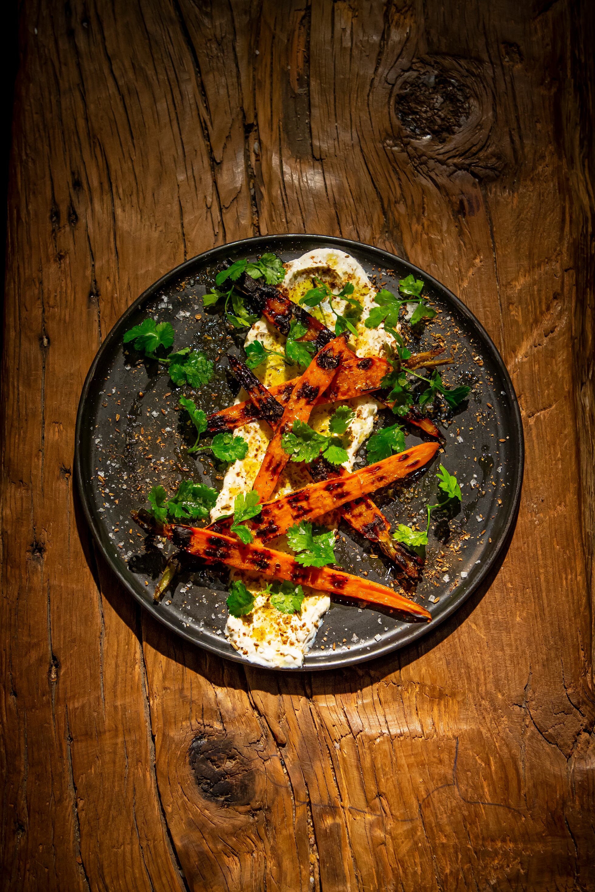 Restaurante Los 33: patatas de contrabando, carne y hogueras en el ...