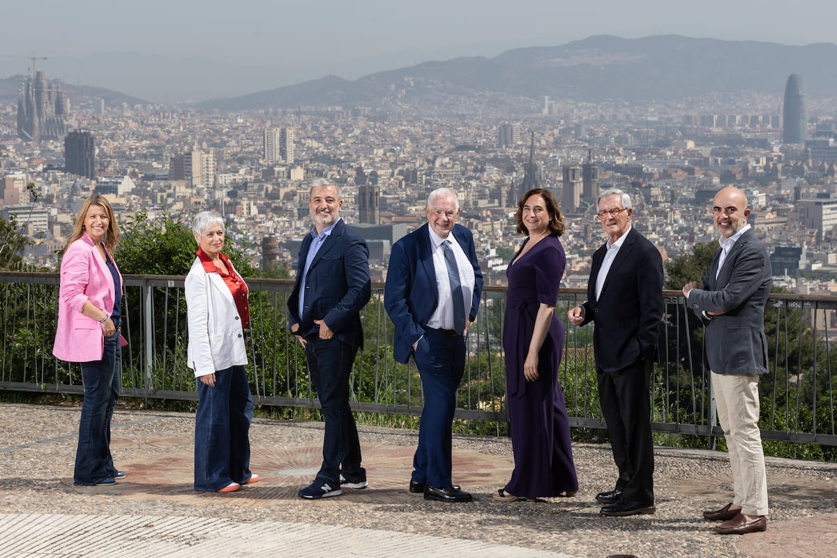 Los Candidatos A La Alcaldía De Barcelona Posan En La Jornada De