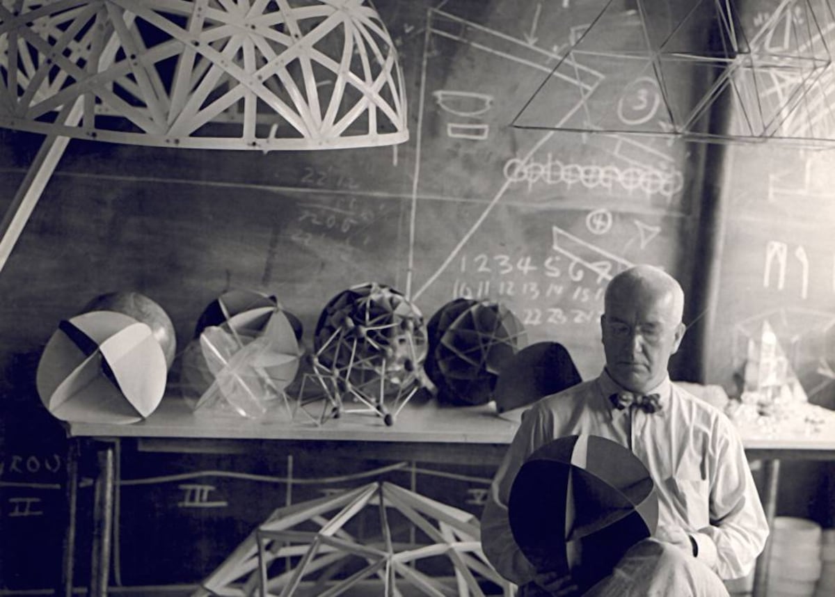 Las locuras de Buckminster Fuller que hoy sabemos que fueron visiones ...