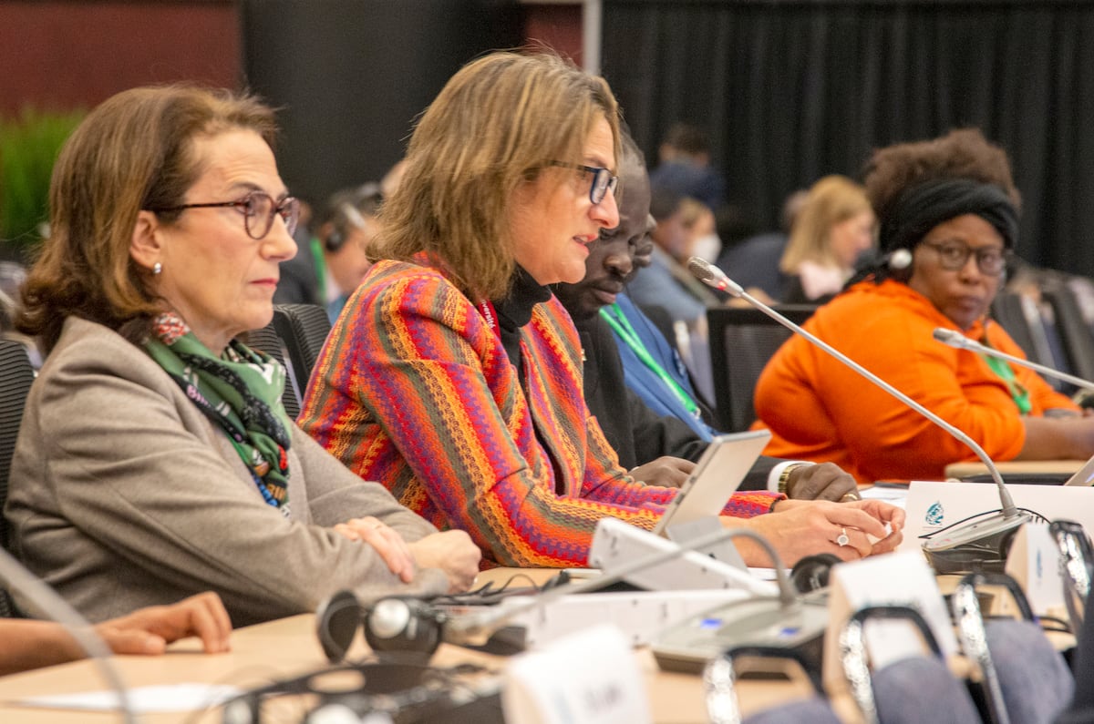 La UE llega a un acuerdo para imponer un tope máximo de 180 euros sobre ...