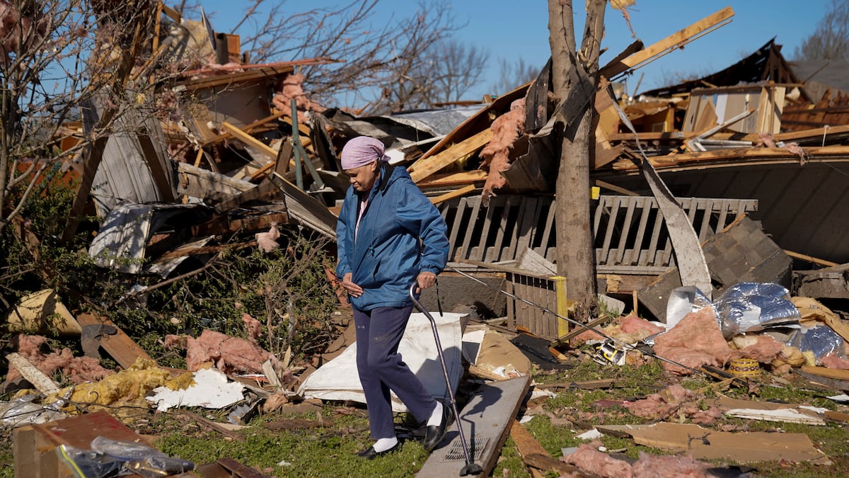Fuertes tornados en EE UU dejan al menos 26 muertos en diez Estados ...