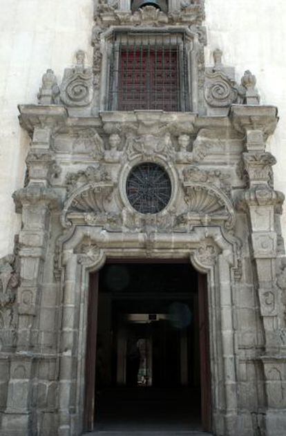 Santander administrará el servicio financiero del Monte de Piedad de ...