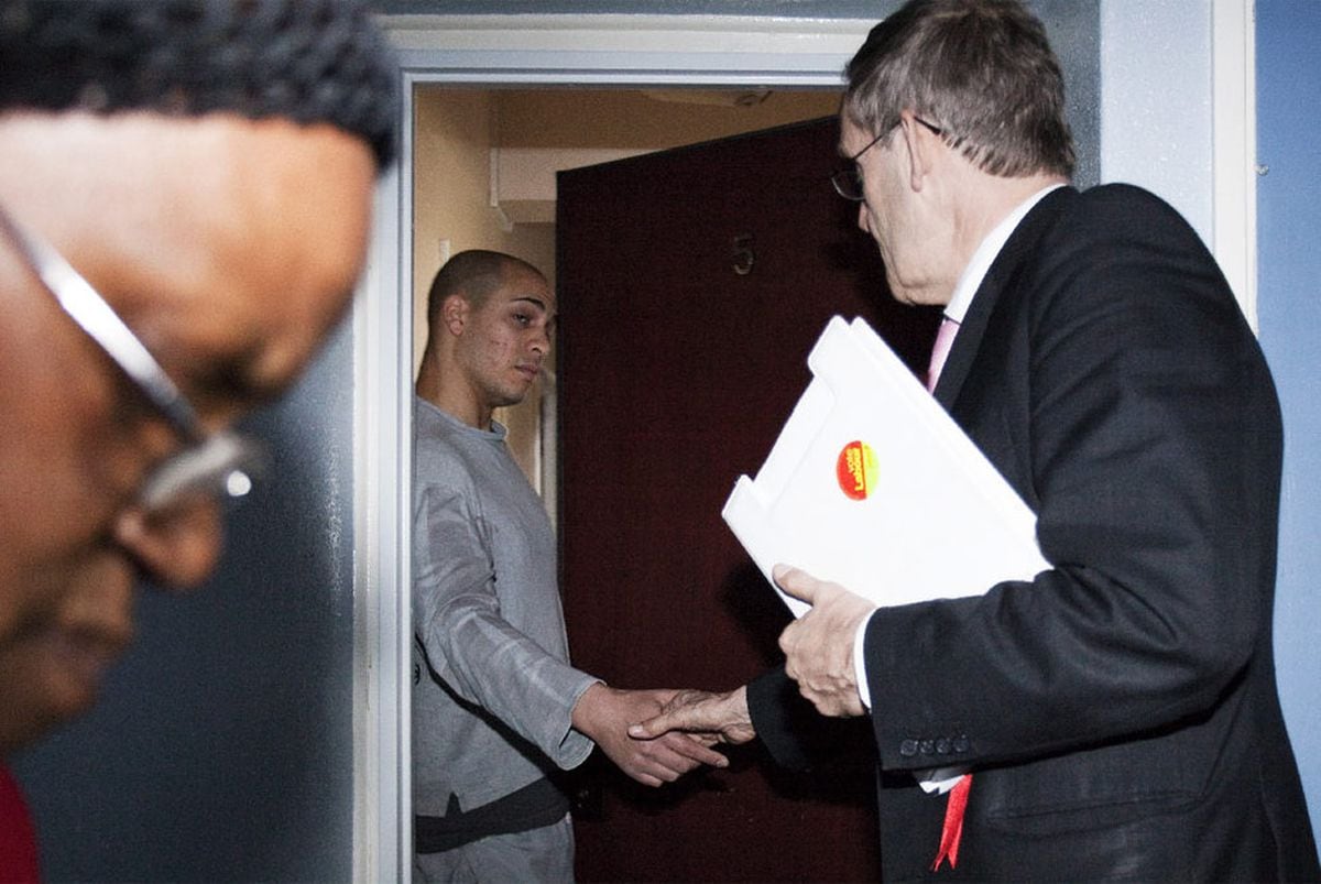 Martin Linton pide el voto puerta a puerta | Internacional | EL PAÍS