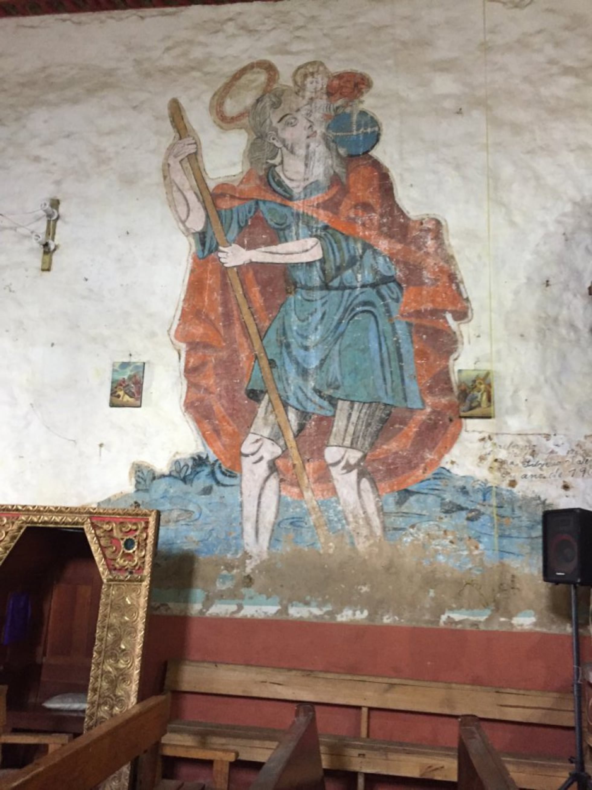 Las imágenes del interior de la iglesia de Santiago en Nurio, Michoacán ...