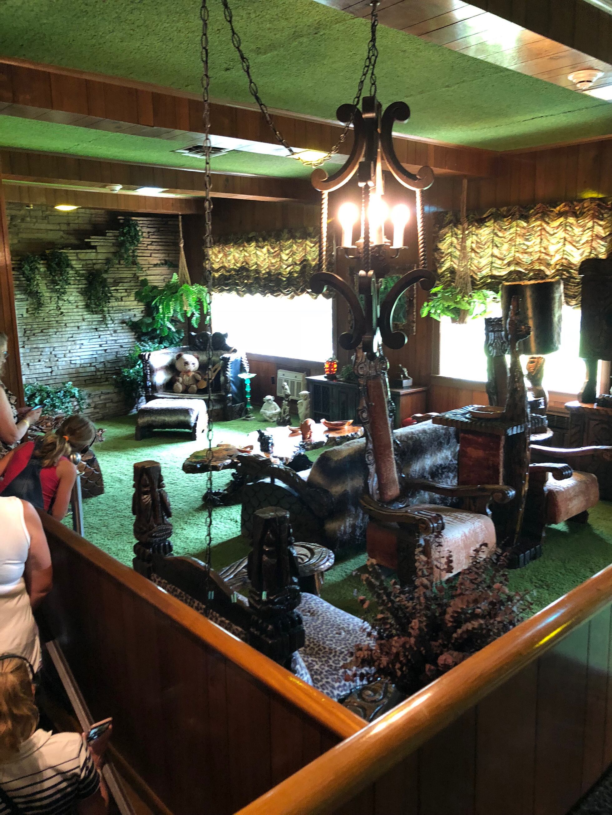 Del palacio rosa de Jayne Mansfield al delirante castillo Hearst: paseo ...