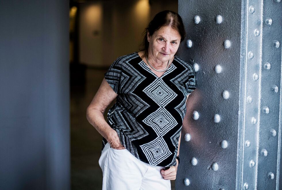 Susan Meiselas, una vida de fotógrafa entre la industria del sexo y las ...