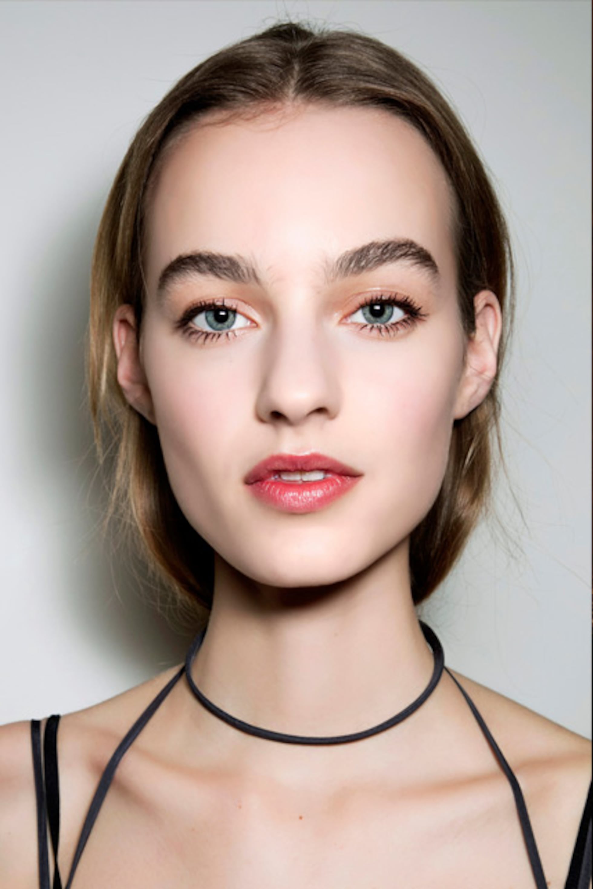 Guía para mantener las cejas a raya | Fotos | S Moda: Revista de moda ...