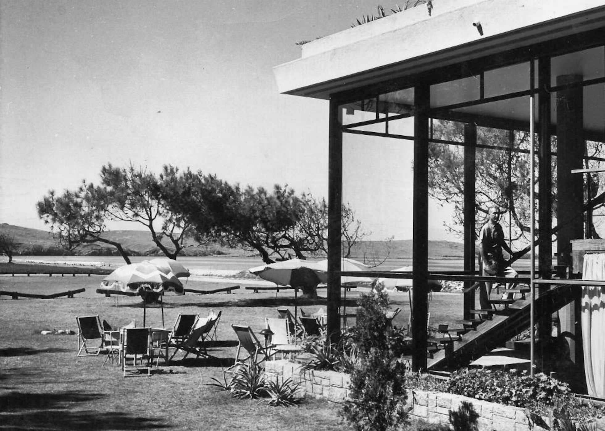 Antonio Bonet: el olvidado arquitecto del Tribunal Constitucional que ...